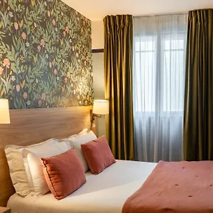 Hotel De France, Un Hotel Ammi Nice for Family Vacation With a 0.0 ...